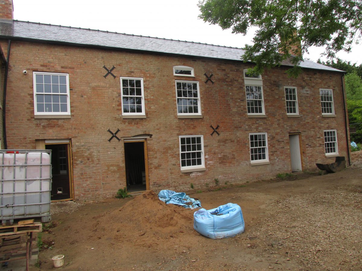 Progress continues at the Draycott Cottages – Derby and Sandiacre Canal ...